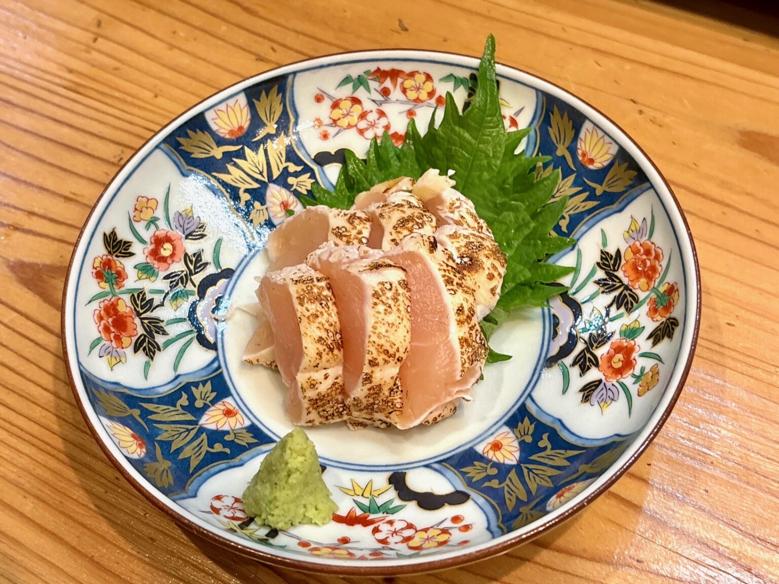 ASA虎【浅草駅】浅草の路地でお魚を堪能！器や盛りのセンスが光るカジュアルに入店できる鮨居酒屋さんだ。 | ぶるちゃんグルメ